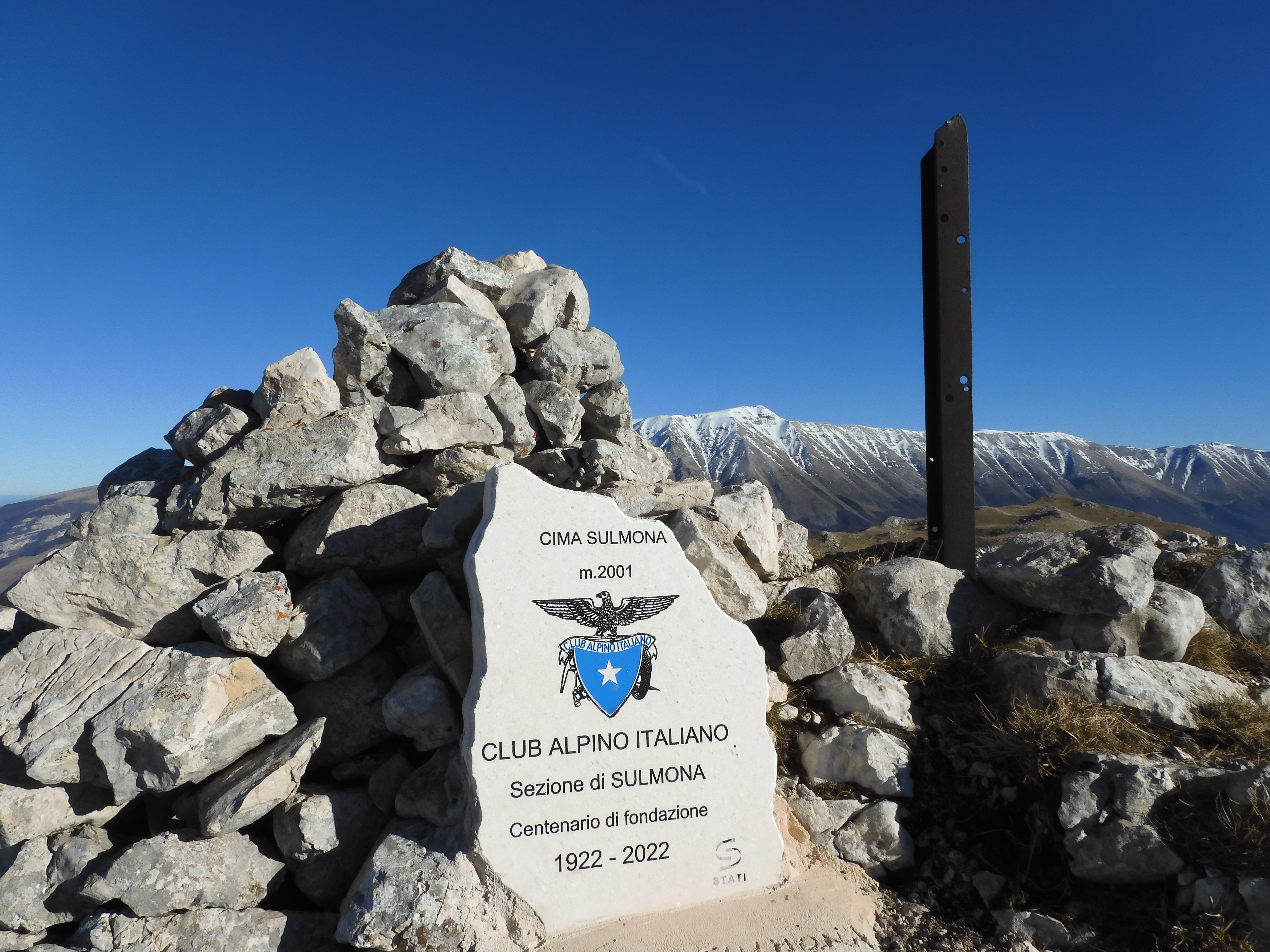 Lo Scarpone - Monte Morrone (2061 m), Cima Sulmona (2001 m)