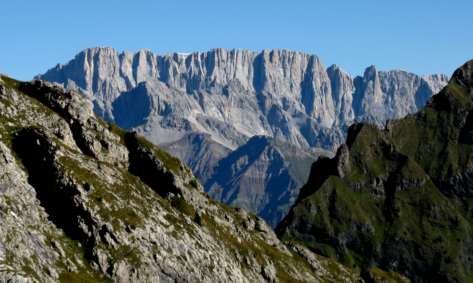 Lo Scarpone - Cime solitarie nel Gruppo della Marmolada