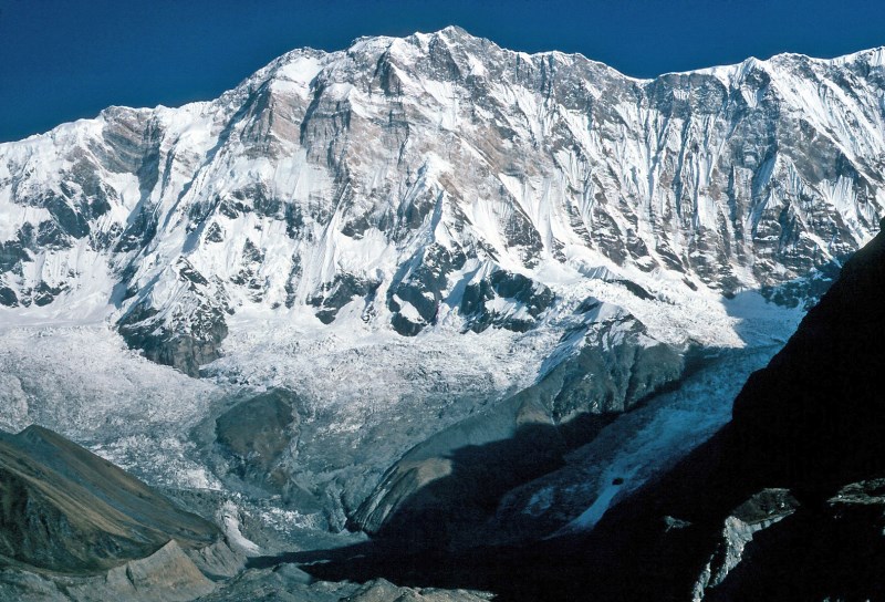 Lo Scarpone - Pagine verticali: 'Cometa sull'Annapurna', all'inferno e ...